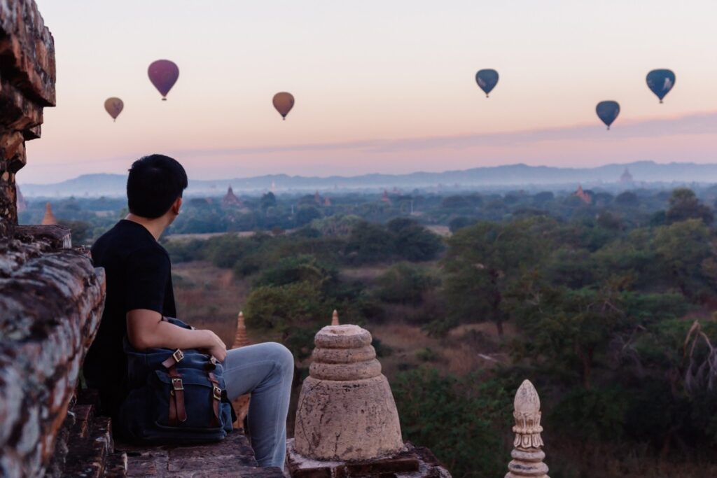 Outbound Vs Inbound Tour Operators - Nezasa